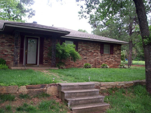 Renovator's block! 80's ranch house needs new landscaping and a face lift.