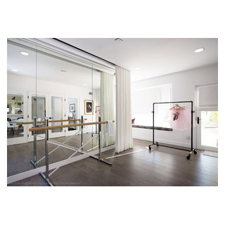 PHOTOGRAPHY AND BALLET STUDIO | Contemporary Home Remodel Part One ...