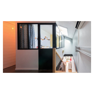 Création d'une pièce supplémentaire sur un grand palier - Contemporain ...