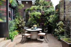 House below street level..curb appeal HELP!