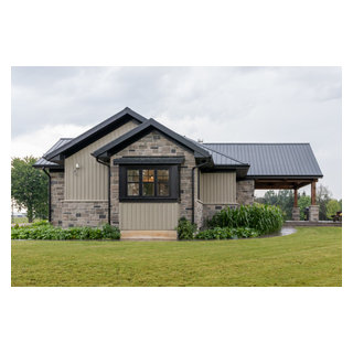 Rustic Bungalow - Rustic - Exterior - Toronto - by Imagine Inc — Home ...