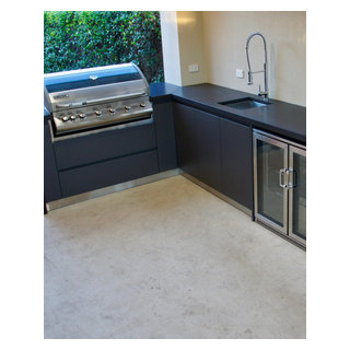 Outdoor Kitchen | polished concrete, BBQ and integrated sink - Patio ...