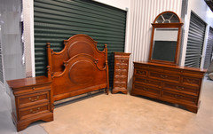 Lexington chez michelle Bedroom Set - 7 piece