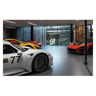 Serenity Indian Wells glass wall modern mansion luxury car garage ...