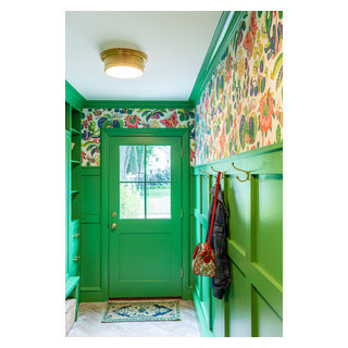 Mudroom - Transitional - Entry - New York - by Kate Smith Interiors | Houzz