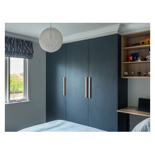 Built in robe - Contemporary - Closet - Melbourne - by GDP Interior ...