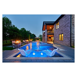 Trailwood - Contemporary - Pool - Detroit - by Ventures Design | Houzz
