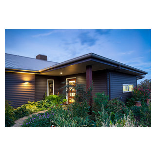 Haring Lane, Yackandandah - Farmhouse - Perth - by Arcadia Building ...