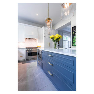 Three tone kitchen - Transitional - Kitchen - Montreal - by Soll ...