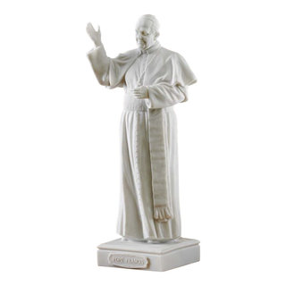 Pope Francis Statue - Traditional - Decorative Objects And Figurines ...