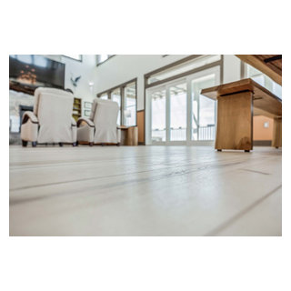 Yuzen Signature | Modin Rigid LVP Collection Eclectic Customer Space ...