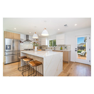 3725 S Muirfield Rd - Contemporary - Kitchen - Los Angeles - by Koby ...