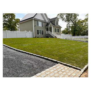 Front Yard Makeover, New bluestone Driveway, Cobblestone Curb and Apron ...