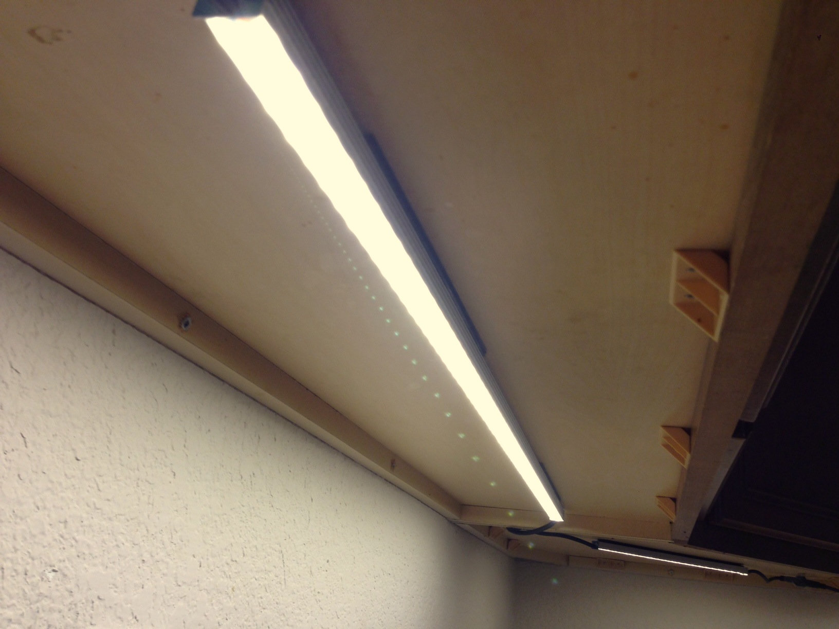 LED Professional Kitchen Bar Cool & Warm White Ultra Bright Under ...