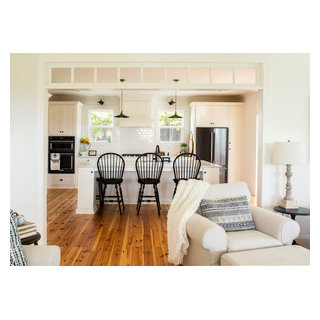 Farmhouse Fresh - Country - Kitchen - Other - by Kustom Home Design ...