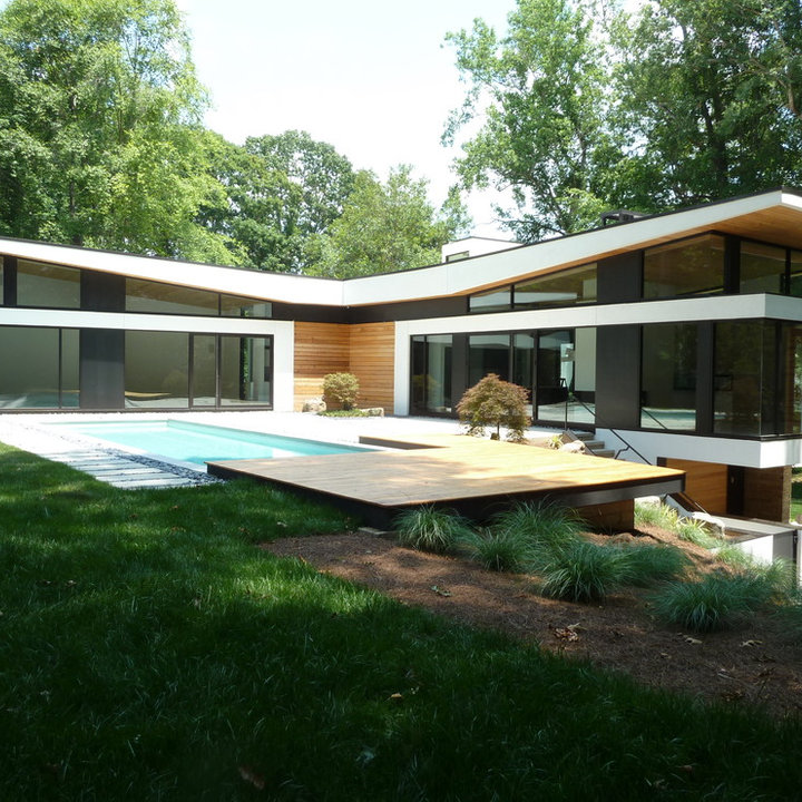 75 Beautiful Butterfly Roof Home Design Ideas & Designs | Houzz AU