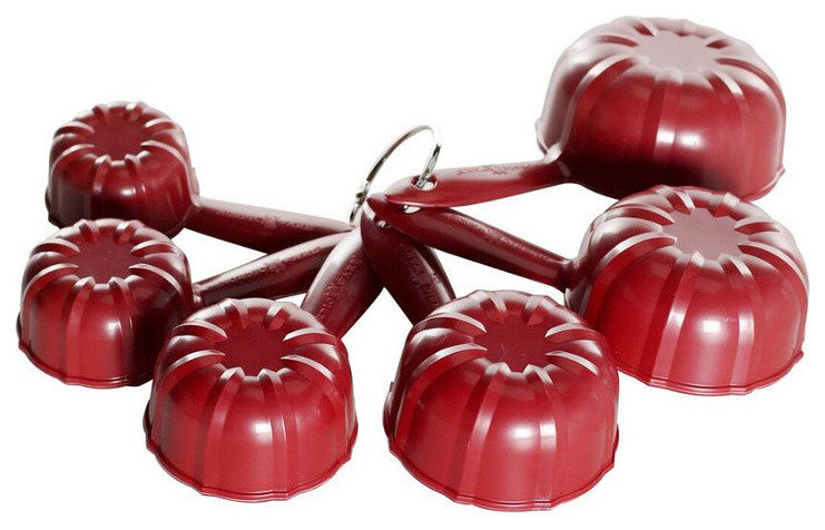 Nordic Ware Bundt-Shaped 6 Piece Measuring Cup Set - Contemporary - Measuring Cups - by ...