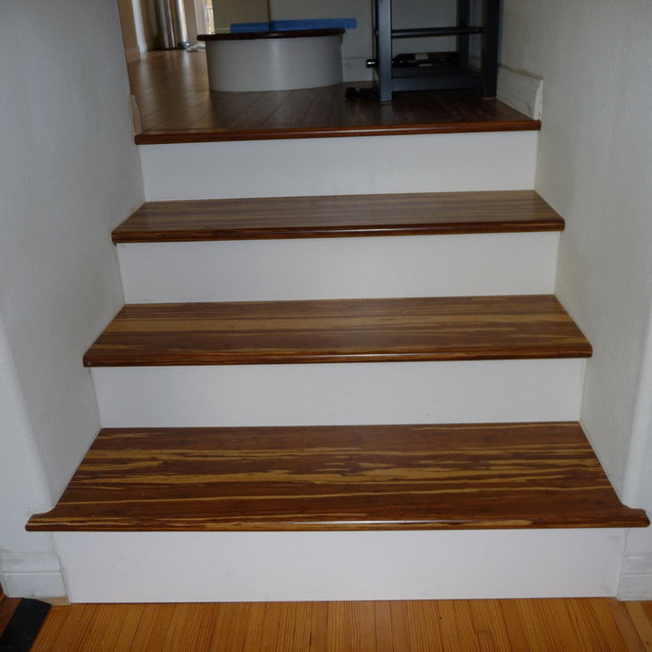 75 Mid-Century Modern Staircase Ideas You'll Love - May, 2026 | Houzz