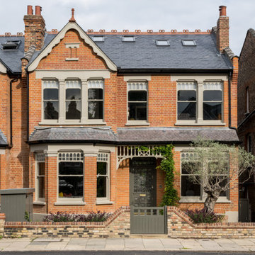 75 Beautiful House Exterior Ideas and Designs - December 2022 | Houzz UK