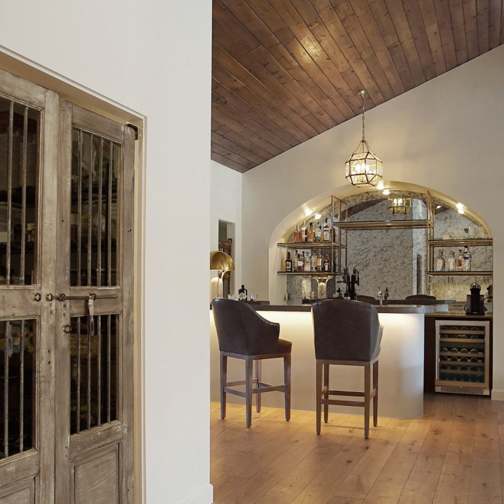 75 Beautiful Home Bar with Mirror Splashback Ideas and Designs ...