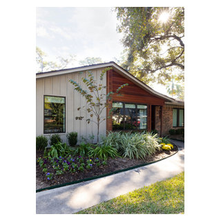 Multi-Generational - Midcentury - Exterior - Houston - by BKD Interiors ...