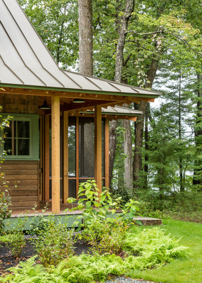 8 Laid-Back Lakeside Cabins, Cottages and Retreats