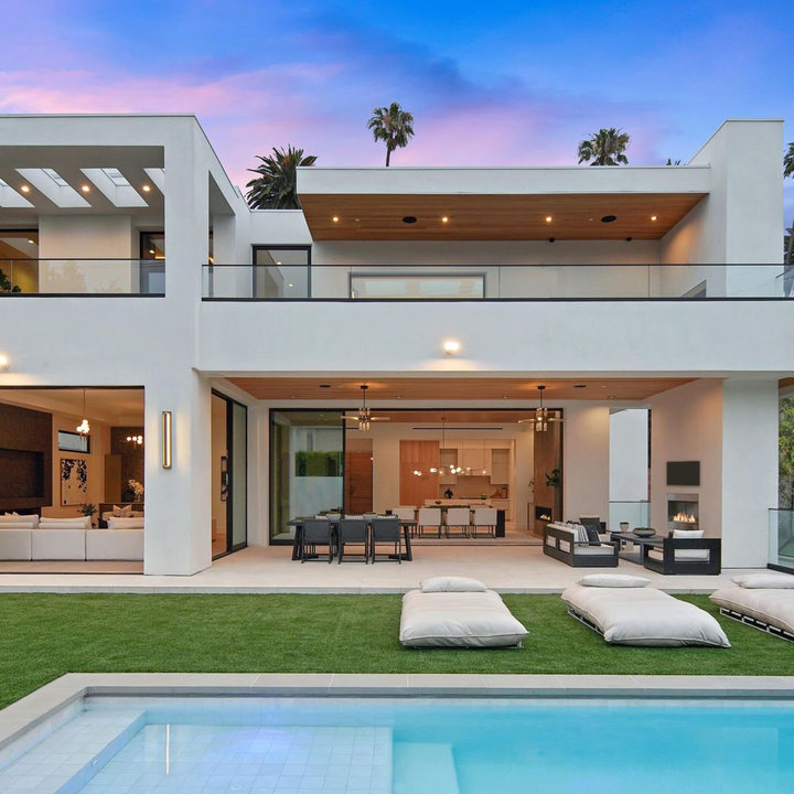 75 Beautiful Exterior with a White Roof Ideas & Designs - January 2026 ...