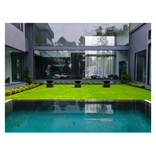 The Woods Family - 200K+ - Modern - Pool - Houston - by Platinum Pools ...