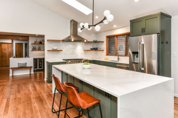 Kitchen of the Week: Bigger With an Open Plan and Green Cabinets