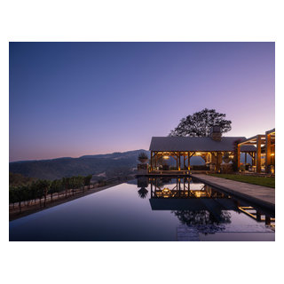 Quail Ridge - Farmhouse - Pool - San Francisco - by CRC Builders Inc ...