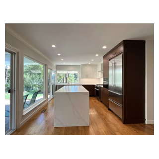 Crestview Modern Kitchen - Modern - Kitchen - San Francisco - by ...