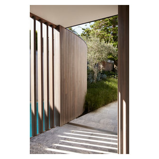 Manly Beach - Modern - Entry - Central Coast - by Blayd Landscapes | Houzz