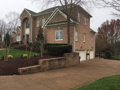 1990s era brick exterior looks a little tired | Houzz Forum