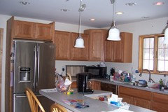 Can an Island w/seating realisticly fit in a 13 ft wide kitchen?