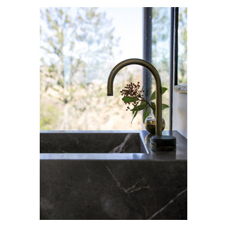 CALACATTA ORO FRANCHI & ARABESCATO OROBICO GRIGIO - Modern - Powder ...