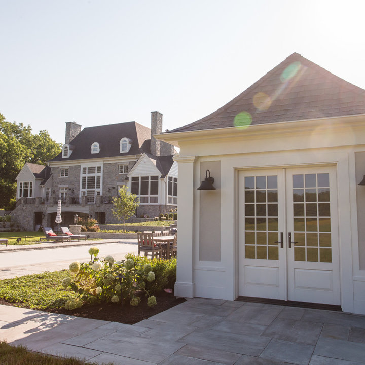 75 French Country Garage and Shed Ideas You'll Love - October, 2025 | Houzz