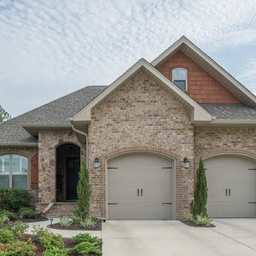 Brookstone Brick - Photos & Ideas | Houzz