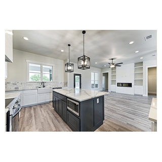 Modern Farmhouse - Country - Kitchen - Dallas - by Tyler Haug | Houzz IE