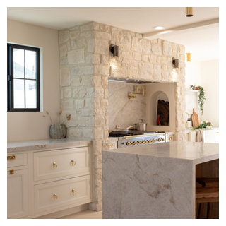 CliqStudios - Modern - Kitchen - Atlanta - by CliqStudios | Houzz