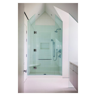 Windsor - Huryn Construction - Contemporary - Bathroom - Miami - by M ...