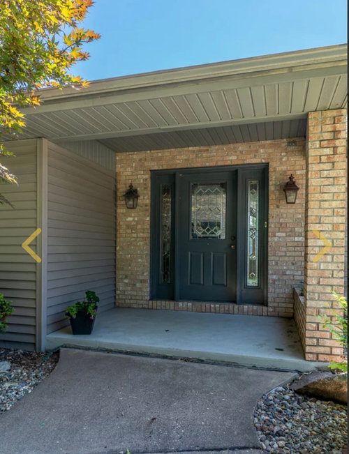 Need help with ideas for 80’s ranch exterior ranch update