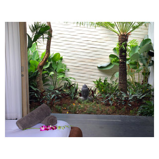 Temple Lava Rustic II retaining wall - Tropical - San Francisco - by ...