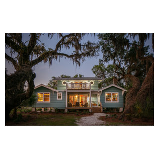 Cottages at Triangle Ranch - Farmhouse - Exterior - Tampa - by Isla ...