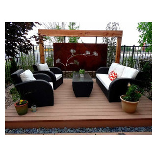 A Custom Art Plate and Decking Platform Define the space for this ...