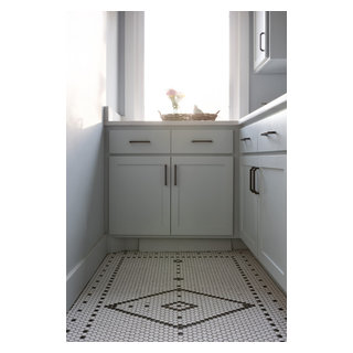 Manor Makeover: Laundry Room - Laundry Room - Kansas City - by Tamara ...