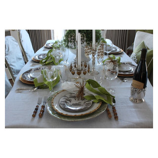 Tablescapes - Traditional - Chicago - by Two Sisters | Houzz