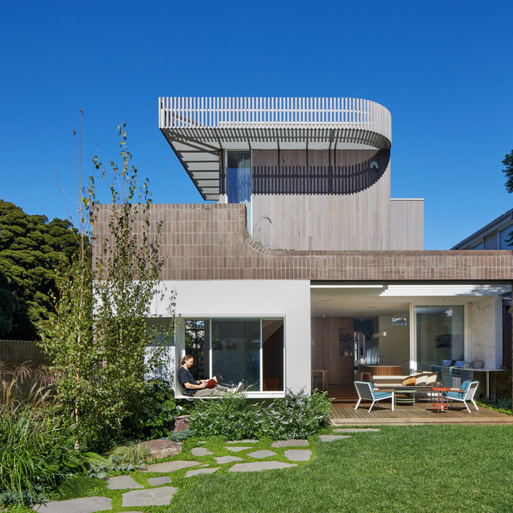 75 Most Popular 75 Beautiful House Exterior with a Flat Roof Ideas and ...