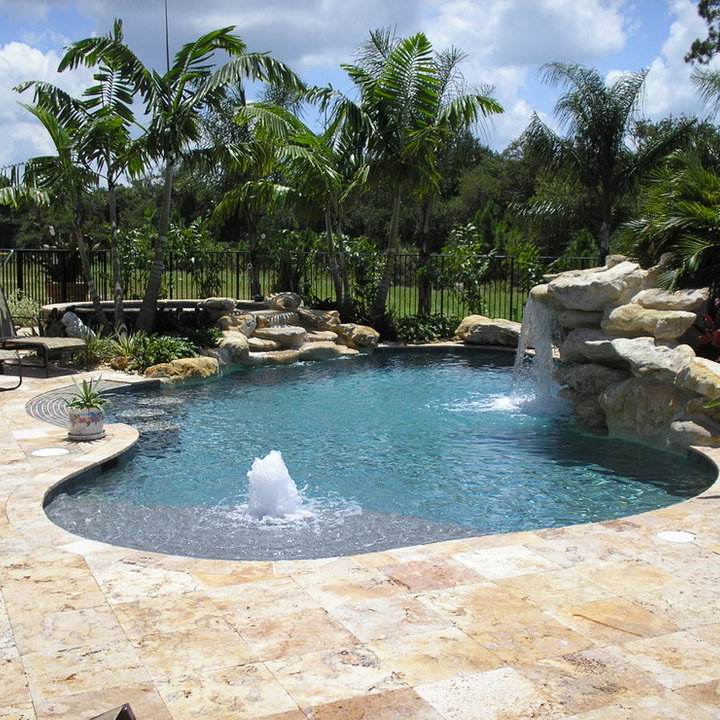 75 Tropical Pool Ideas You'll Love - April, 2026 | Houzz
