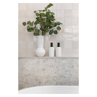 Botanical Luxe Ensuite Interior Design Project - Midcentury - Bathroom ...
