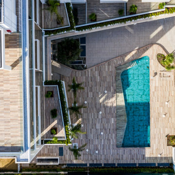 Wood Look Tile Pool Ideas - Photos & Ideas | Houzz